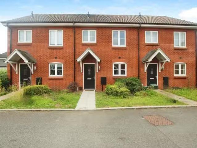 3 bedroom terraced house for rent in Sorrel Place Stoke Giff.