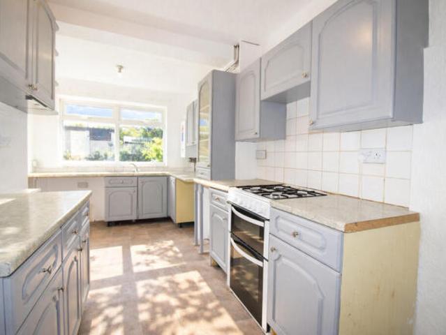 3 bedroom terraced house for rent in Saxon Road, Coventry, CV2