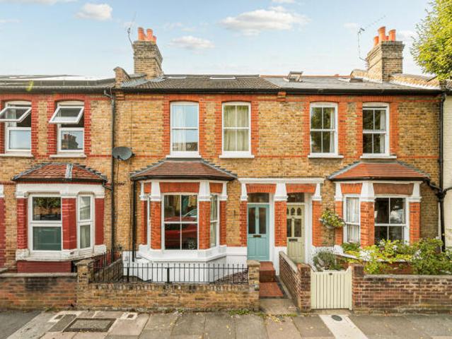 3 bedroom terraced house for rent in Salisbury Road, London, W13