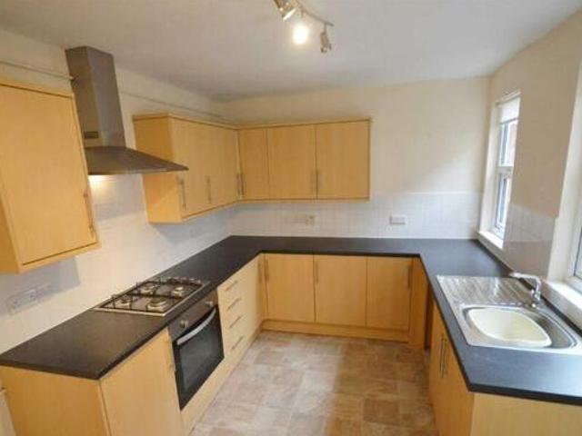 3 Bedroom Terraced House For Rent In Scalby