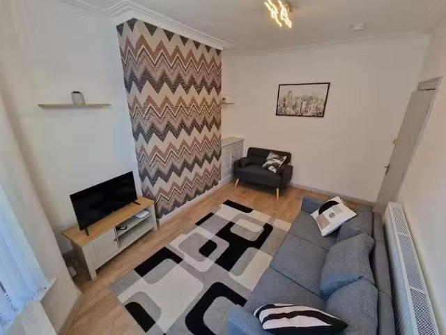3 bedroom terraced house for rent in Seaman Road, Liverpool, M.