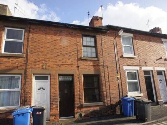 3 bedroom terraced house for rent in Selborne Street Derby DE24