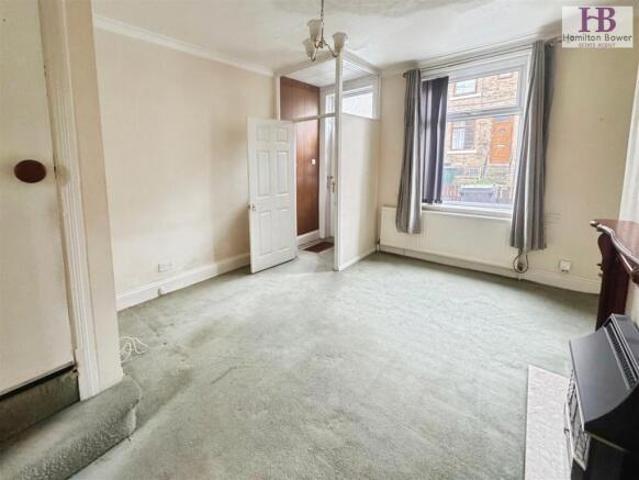3 bedroom terraced house for rent in Shaftesbury Avenue, Shipley, BD18