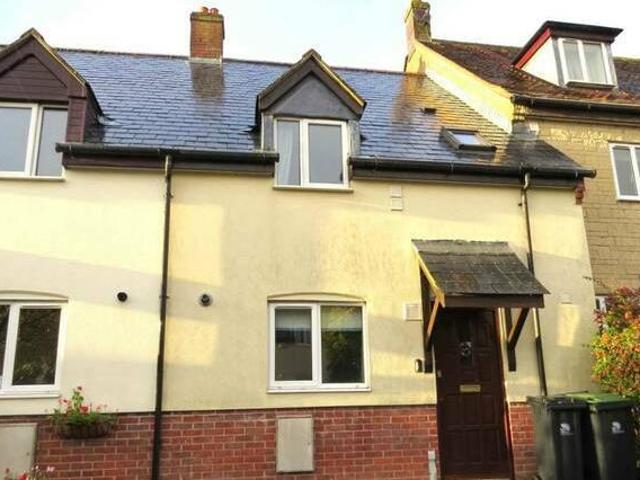 3 bedroom terraced house for rent in Shaftesbury SP7