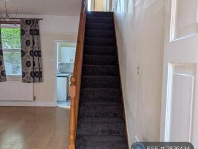3 bedroom terraced house for rent in Sharman Road, Northampton, NN5