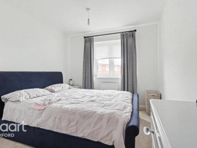 3 bedroom terraced house for rent in Shearwater Close, Ashford, TN25