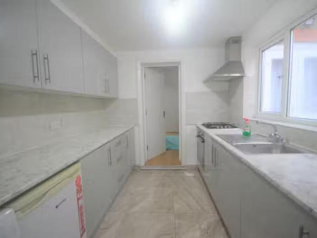 3 bedroom terraced house for rent in Sherrard Road, E12 6UG, E12