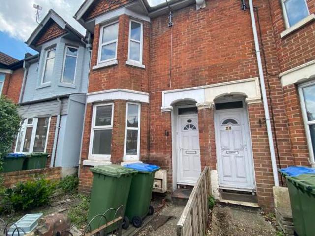 3 bedroom terraced house for rent in Shirley, Southampton, Hampshire, SO164DA, SO16
