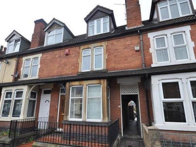3 bedroom terraced house for rent in Shobnall Street BurtononTrent DE14