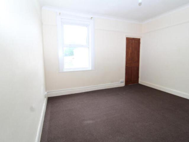 3 bedroom terraced house for rent in Sidney Road, Gillingham, Kent, ME7