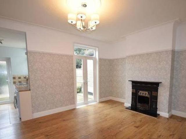 3 bedroom terraced house for rent in Silverdale Avenue WestcliffOnSea SS0