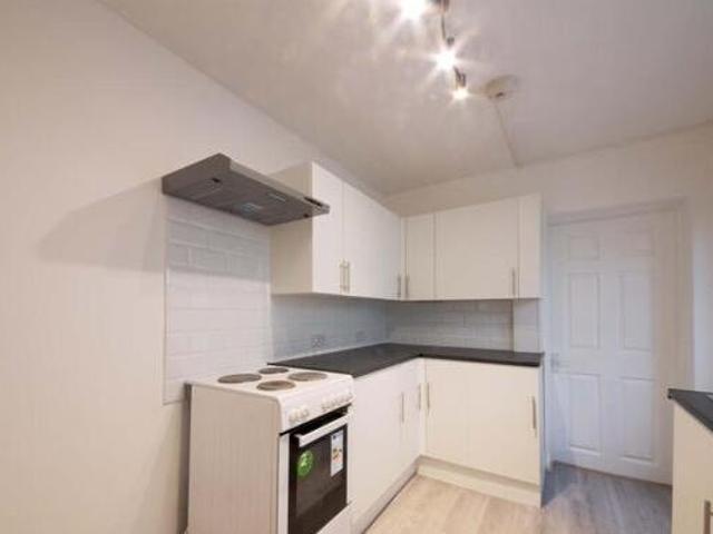 3 Bedroom Terraced House For Rent In Slough