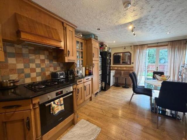 3 bedroom terraced house for rent in Spenfield Court, Lings, Northampton NN3
