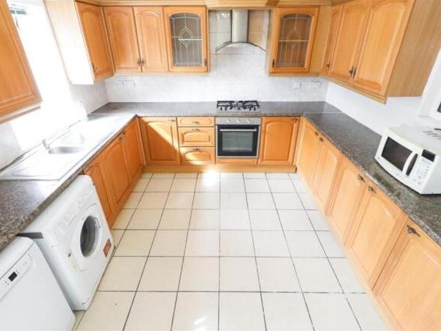 3 bedroom terraced house for rent in St. Christians Croft, Cheylesmore, Coventry, CV3
