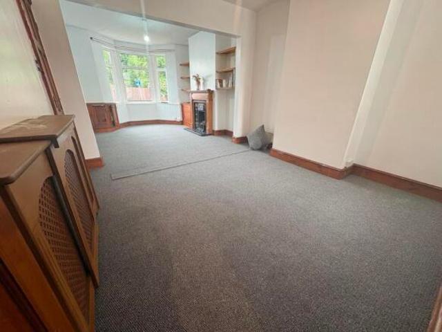 3 bedroom terraced house for rent in St James Park Road, St James, Northampton, NN5