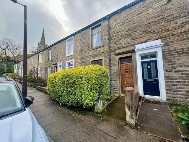 3 bedroom terraced house for rent in St. Marys Street, Clither.