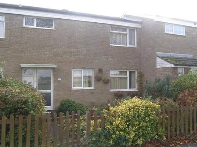 3 bedroom terraced house for rent in St Nicholas SG1