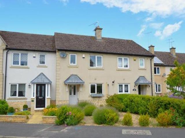 3 Bedroom Terraced House For Rent In Stamford