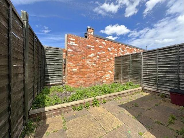 3 bedroom terraced house for rent in Stanley Street, Reading, RG1