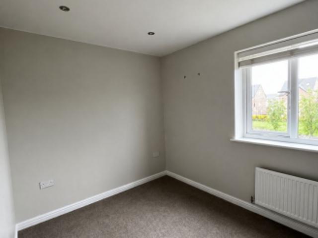 3 bedroom terraced house for rent in Stayers Road, Bessacarr, Doncaster, DN4