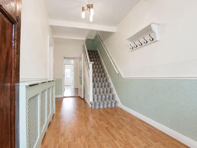 3 bedroom terraced house for rent in Strathbrook Road, London, SW16