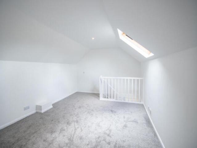 3 bedroom terraced house for rent in Sullivan Road, Kingston Upon Hull, City Of Kingston Upon Hull, HU4