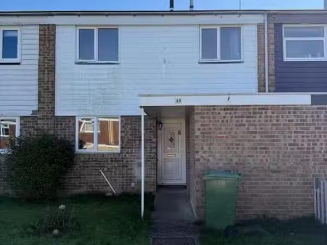 3 bedroom terraced house for rent in Sumach Close, Hampden Par.
