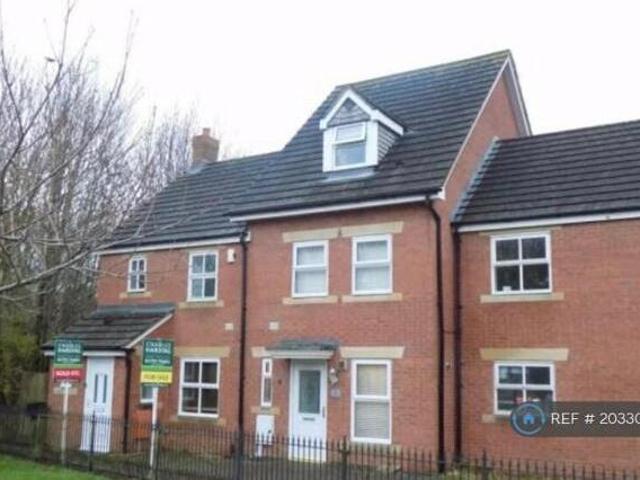 3 Bedroom Terraced House For Rent In Swindon