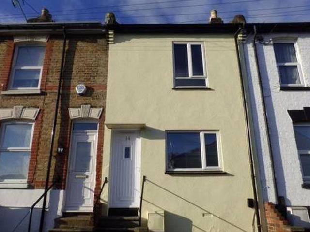 3 bedroom terraced house for rent in Portland Street Chatham ME4
