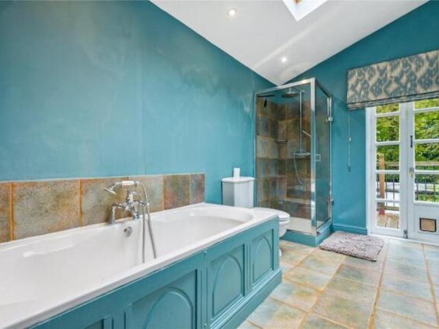 3 bedroom terraced house for rent in Paxton Road, Chiswick, W4