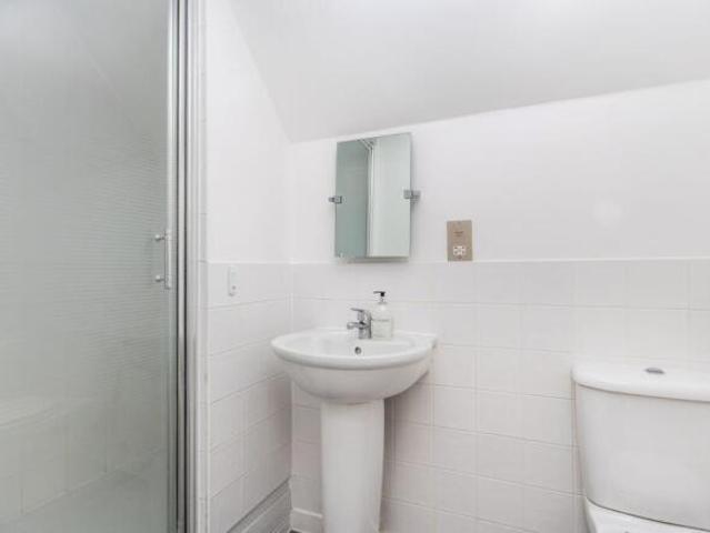 3 bedroom terraced house for rent in Park Road, Winchester, SO23