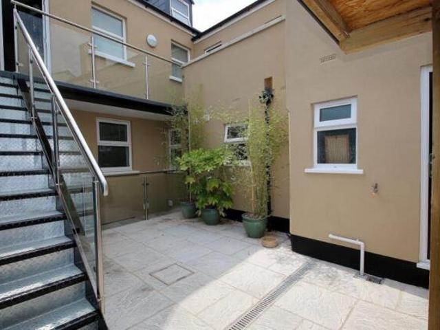 3 bedroom terraced house for rent in Park Street, Cheltenham, GL50