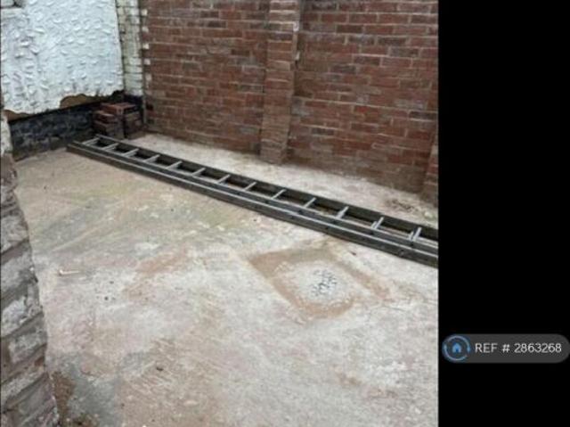 3 bedroom terraced house for rent in Parkinson Road, Liverpool, L9