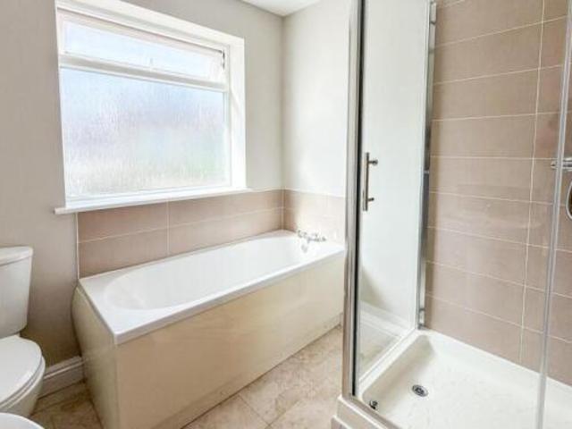 3 bedroom terraced house for rent in Pettigrove Gardens, Kingswood, BS15 9QL, BS15