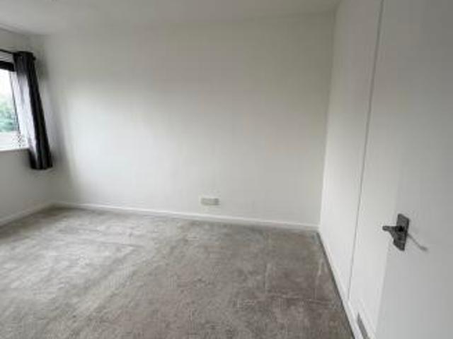 3 bedroom terraced house for rent in Pendle Court, Bolton, BL1