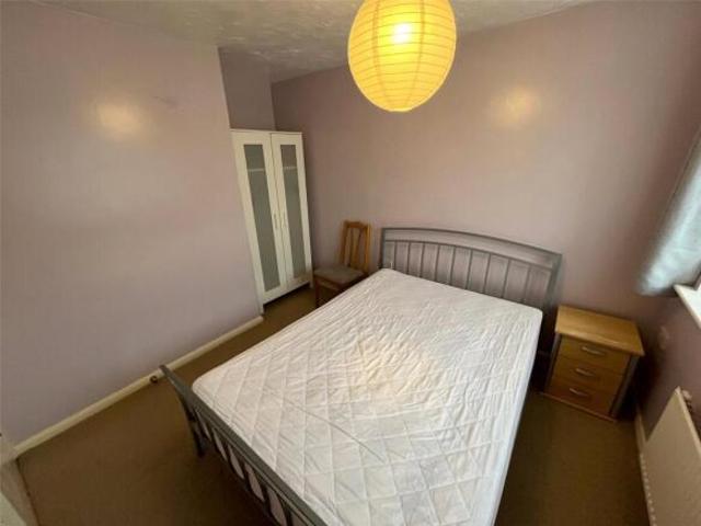 3 bedroom terraced house for rent in Perchfoot Close, Parkside, Coventry, CV1