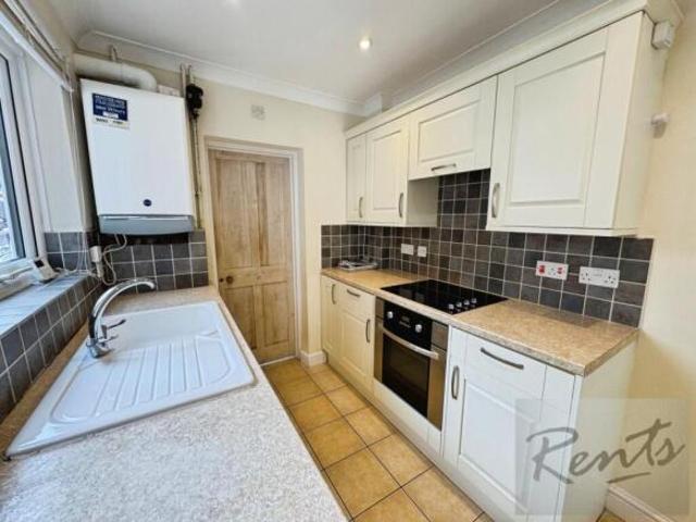 3 bedroom terraced house for rent in Philip Road, Off Belstead Road, Ipswich, IP2