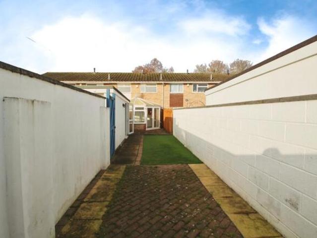 3 bedroom terraced house for rent in Philippa Close, Hengrove, Bristol, BS14