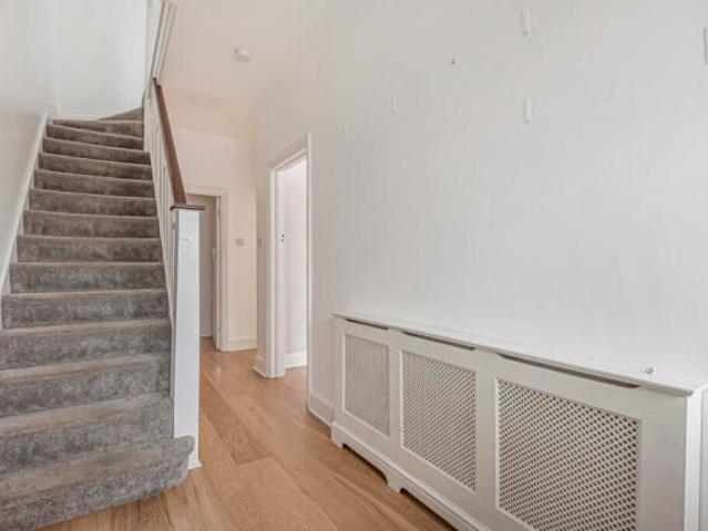 3 bedroom terraced house for rent in Pickhurst Rise, West Wickham, BR4