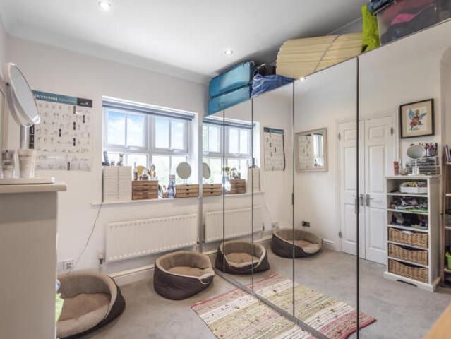 3 bedroom terraced house for rent in Plater Drive, Oxford, OX2