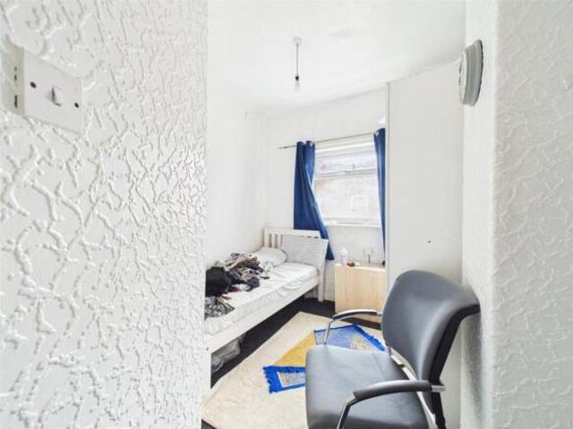 3 bedroom terraced house for rent in Premier Street, Old Trafford, M16