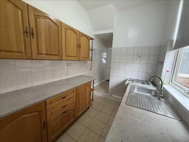 3 bedroom terraced house for rent in Preston Road, Birmingham, B26