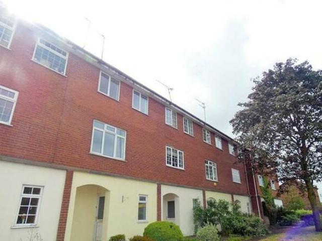3 bedroom terraced house for rent in Priestly Court Nantwich CW5