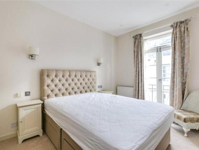 3 bedroom terraced house for rent in Princes Gate Mews, Knightsbridge, SW7