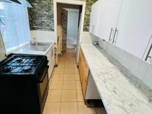 3 bedroom terraced house for rent in Queen Marys Road, Coventry, CV6