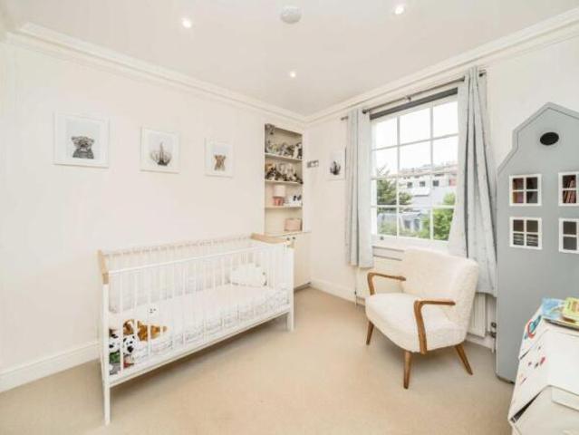 3 bedroom terraced house for rent in Queens Grove, St John's Wood, NW8