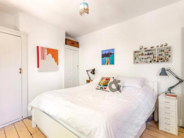 3 bedroom terraced house for rent in Queens Park Terrace, Brighton, BN2