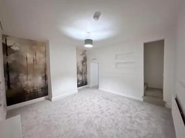 3 bedroom terraced house for rent in Queensberry Road, Burnley.