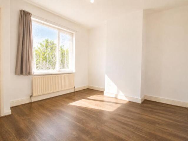 3 bedroom terraced house for rent in Roman Road, Coventry, CV2