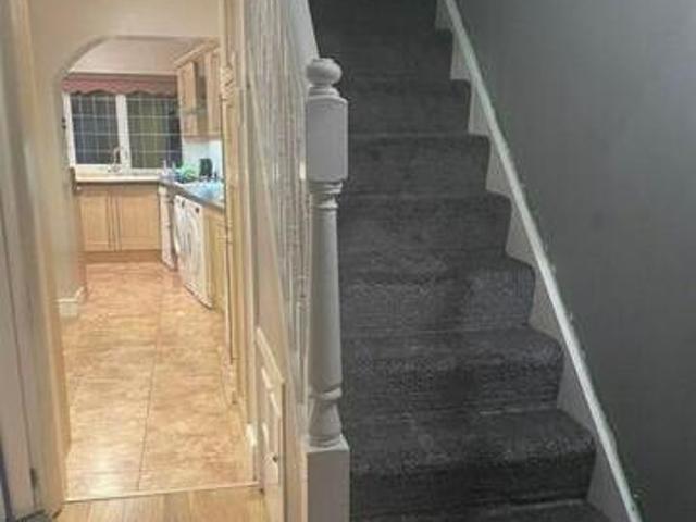 3 Bedroom Terraced House For Rent In Romford